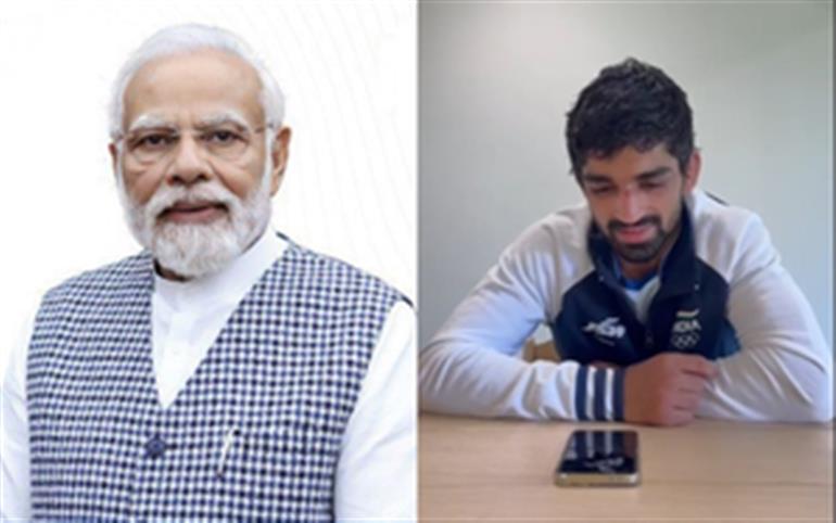 Paris Olympics: PM Modi speaks to Aman Sehrawat, latter promises to ...